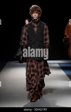 Paris, Frankreich. 21st Jan, 2026. Pharrell Williams attends DIOR Homme ...