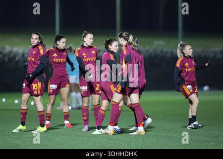 Players of A.S. Roma during the Coppa Italia Women, first leg, quarter ...