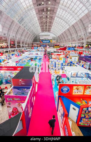 London, UK. 22nd Jan, 2026. A giant version of a Bandai Namco robot ...