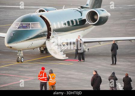 Danish Prime Minister Mette Frederiksen arrives in Nuuk, Greenland ...