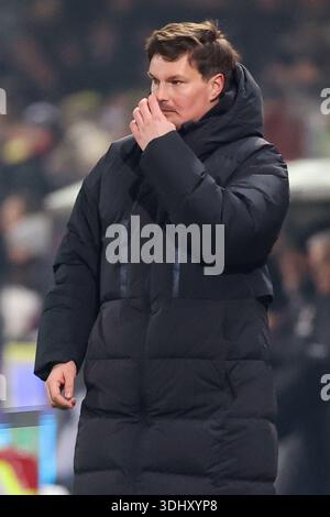 Trainer Merlin Polzin (HSV Hamburg) with team HSV Hamburg after the ...