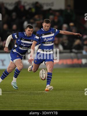 Gloucester,UK, 23 Jan 2026 Louie Hennesse of Bath scores opening try ...
