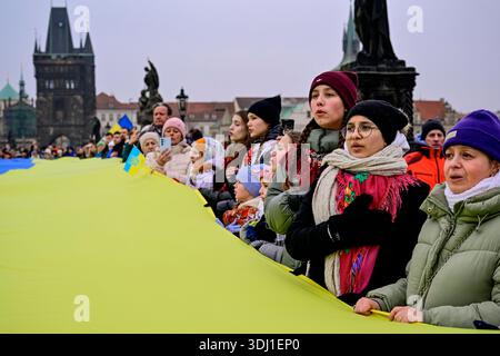 Chain of Unity event on Ukraine Unity Day in Prague Charles Bridge ...
