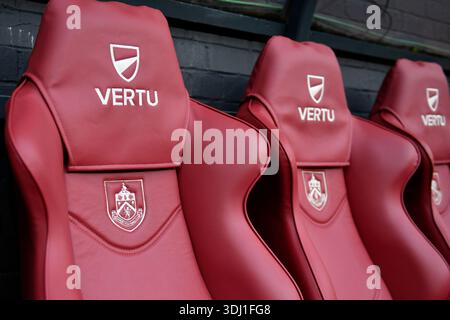 Burnley, UK. 24th Jan, 2026. Ashley Barnes (35 Burnley) arrives before ...