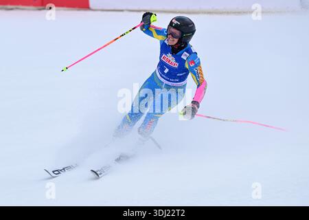 Sara Hector of Sweden wins the World Cup downhill skiing competition ...