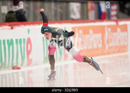 INZELL, GERMANY - JANUARY 24: Taiyo Nonomura of Japan during the ISU ...