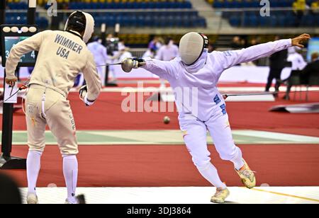 Nathaniel Wimmer (L) of the United States and Simon Renjie Lee of ...