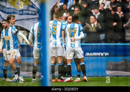 Huddersfield Town midfielder Marcus Harness (10) during the ...