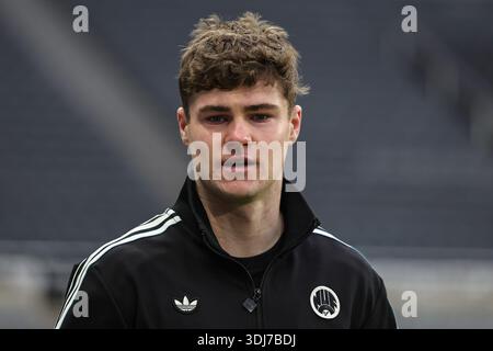 Alex Murphy Of Newcastle United Arrives during the Newcastle United v ...