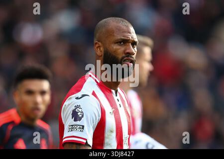 LONDON, UK - 25th Jan 2026: Nottingham Forest Head Coach Sean Dyche ...