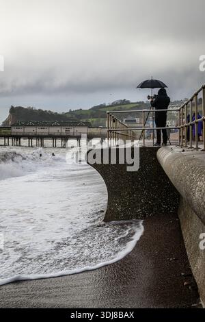 Teignmouth, UK. 25 Jan 2026. Storm Ingrid continues to batter the ...