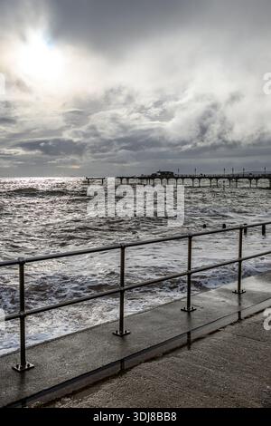 Teignmouth, UK. 25 Jan 2026. Storm Ingrid continues to batter the ...