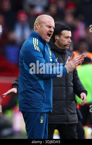 Sean Dyche, Nottingham Forest head coach during the Premier League ...