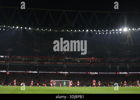 Arsenal dejection at the Arsenal v Manchester United EPL match, at the ...