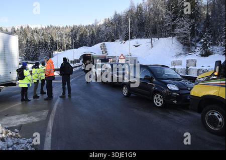 Tai Di Cadore, Italy. 26th Jan, 2026. Tai di Cadore, inauguration of ...