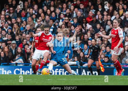 during the Barclays FA Women's Super League match between Chelsea and ...