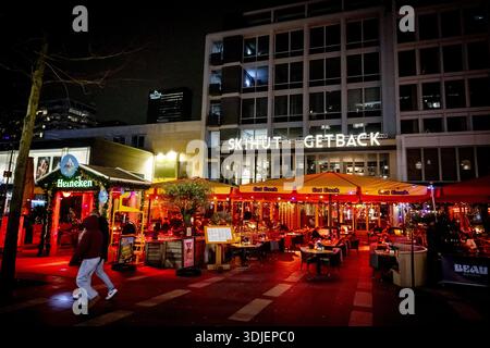 ROTTERDAM - Catering at the town hall square ROBIN UTRECHT /ANP ...
