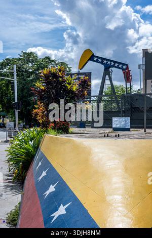 Oil swing as a tribute to oil extraction in Venezuela, which began ...