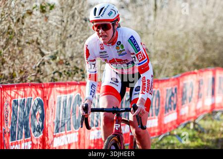 Pauwels Sauzen-Altez Industriebouw Cycling Team riders pictured ahead ...