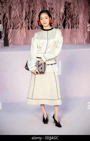 Kim Go-Eun attends CHANEL Haute Couture Spring/Summer 2026 Runway ...