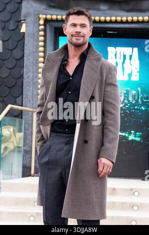 Chris Hemsworth attends "Crime 101" European Gala Screening at Odeon ...