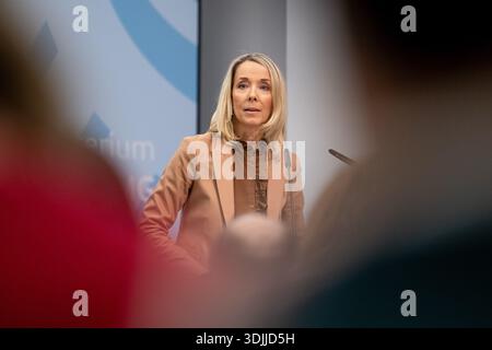 27 January 2026, Berlin: Stefanie Stoff-Ahnis, Deputy Chairwoman of the ...