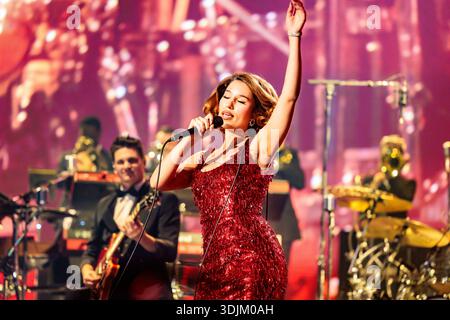 Music Concert - Raye - This Tour May Contain New Music Raye Rachel ...