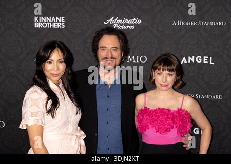 (L-R) Kim Coates, Julie Ann Emery, Kevin James, Julee Cerda and ...