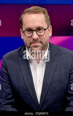 Paul Ronzheimer in the ARD talk show 'maischberger' in the studio ...