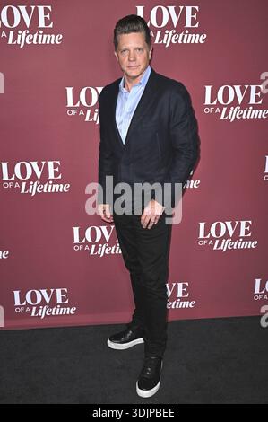 Gordon Gilbertson at the presentation of two 'Love of a Lifetime' films ...