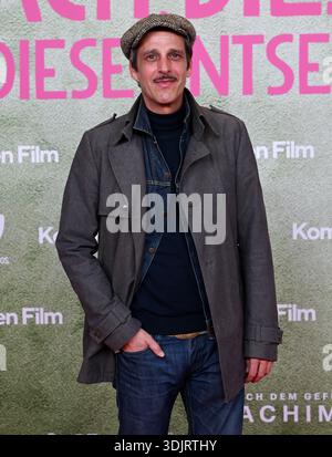27 January 2026, Bavaria, Munich: Bruno Alexander, actor, attends the ...
