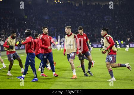 AMSTERDAM – Players of Olympiakos Piraeus take to the pitch for the ...