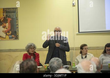 Milan, Circolo Arci, Via Bellezza, Official launch of the "Civil ...