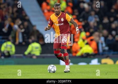 Mario Lemina #99 of Galatasaray in action during the UEFA Champions ...
