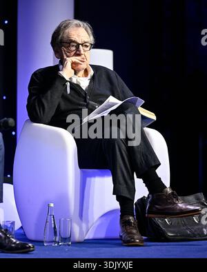 Alain Finkielkraut during a meeting of the New Republic Night of ...