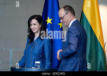 29 January 2026, Berlin: Federal Chancellor Friedrich Merz (CDU) and ...