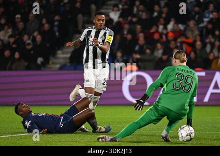 PSG and Newcastle draw in Champions League match at Parc des Princes on ...