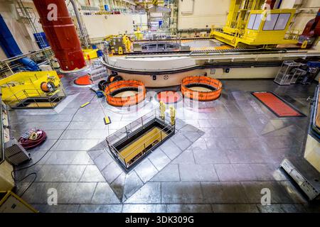Dukovany Nuclear Power Plant workers during inspection and maintenance ...
