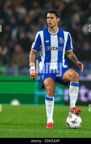 Dragon Stadium, Oporto, Portugal. 29 January, 2026. Pictured left to ...