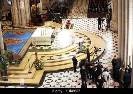 Isabel Diaz Ayuso and Jose Luis Martinez-Almeida attending funeral mass ...
