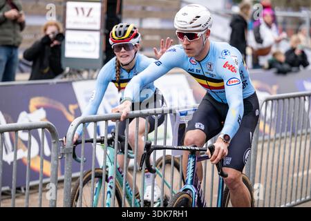 Belgian Zita Peeters pictured during the Team Relay race at the UCI ...