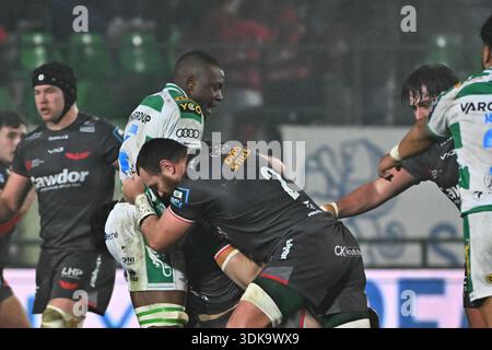 Alessandro Izekor ( Benetton Rugby Stock Photo - Alamy