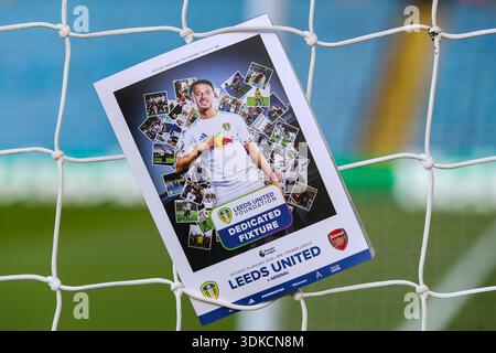Leeds, England, 31st January 2026. Fans eat some food outside the ...