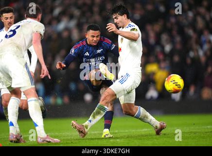 Gabriel Jesus Of Arsenal scores a GOAL 0-4 and celebrates during the ...