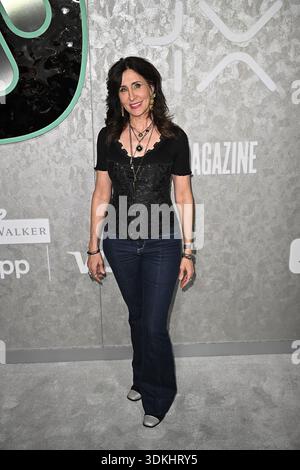 Lori Rischer attends the Warner Music Group Pre-Grammy awards party on ...