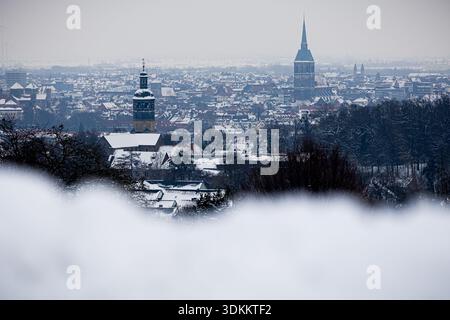 01 February 2026, Lower Saxony, Pattensen: Marienburg Castle in the ...