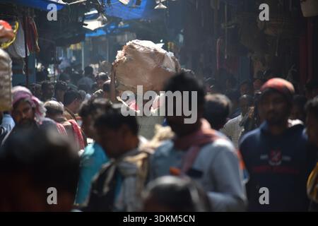 Market scenario during the Financial Budget of India in Kolkata. (Photo ...