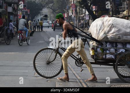 Market scenario during the Financial Budget of India in Kolkata. (Photo ...