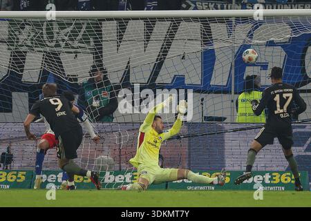 Harry Kane (Munich) at the 1st Bundesliga football match - Hamburger SV ...
