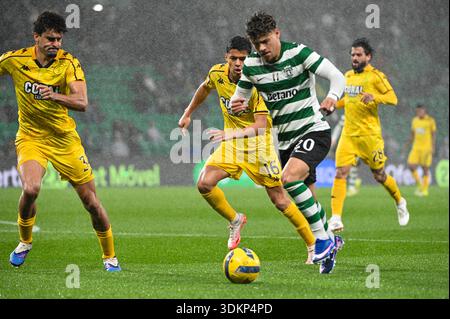 Lisbon, Portugal. 1 February 2026. Maxi Araujo defender of Sporting CP ...